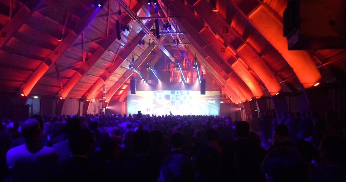 Dutch IT Leaders - Dell EMC: nieuwe bedrijfsmodellen vereisen ander ... Dutch IT Leaders - Dell EMC: nieuwe bedrijfsmodellen vereisen ander ...